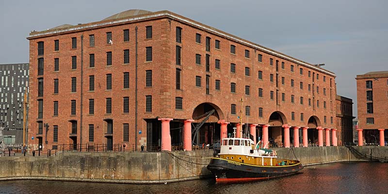 Brick Buildings We Love: Royal Albert Dock - Brickhunter